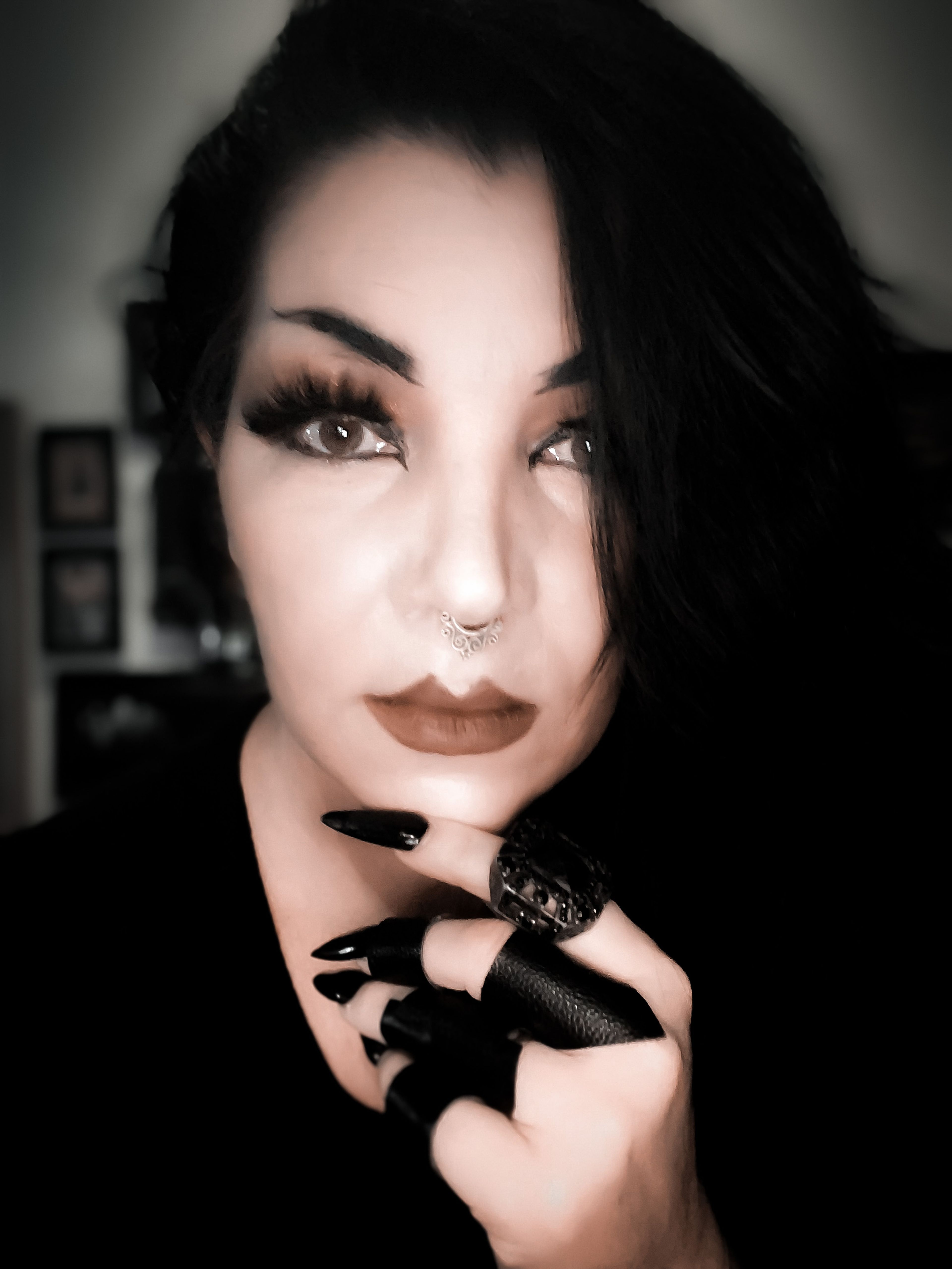 𝔏𝔞𝔡𝔶 𝔙𝔞𝔪𝔭